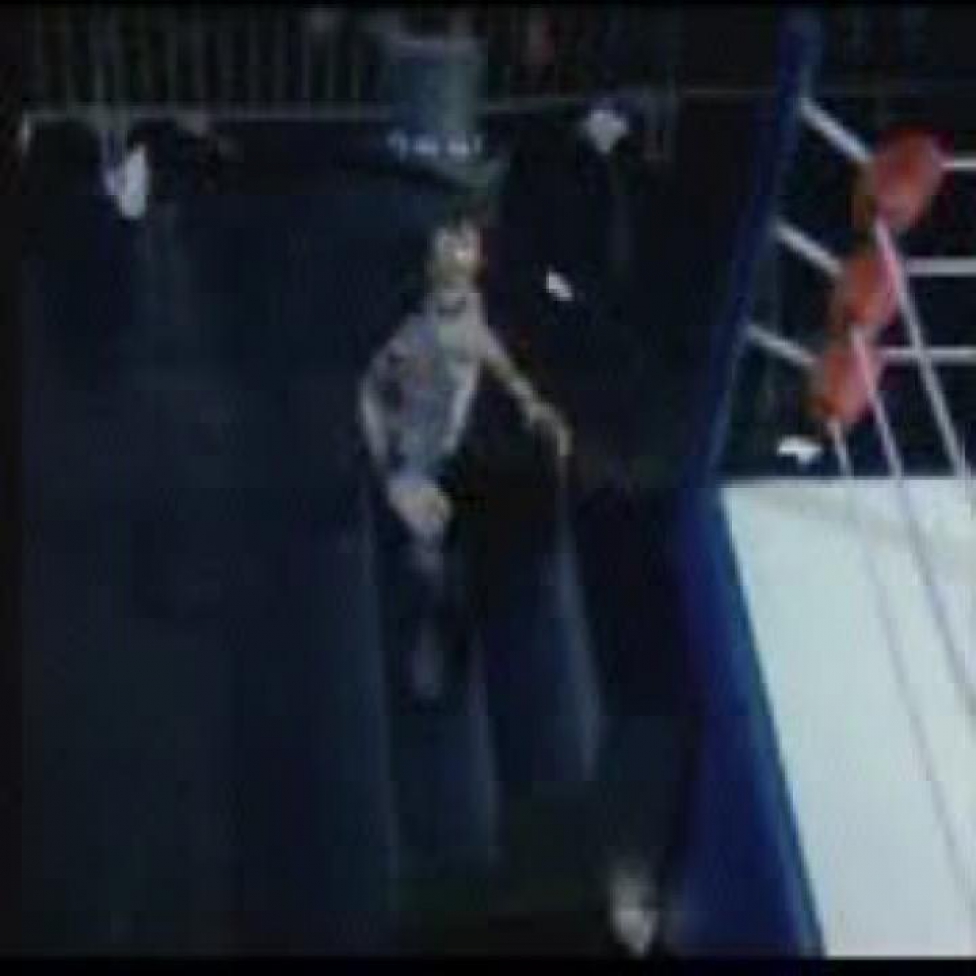 Slash vs Axel (QRVA JÓ Animáció) - indavideo.hu