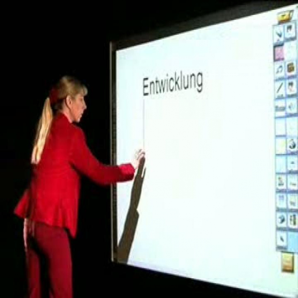 Hitachi StarBoard interaktív tábla - indavideo.hu