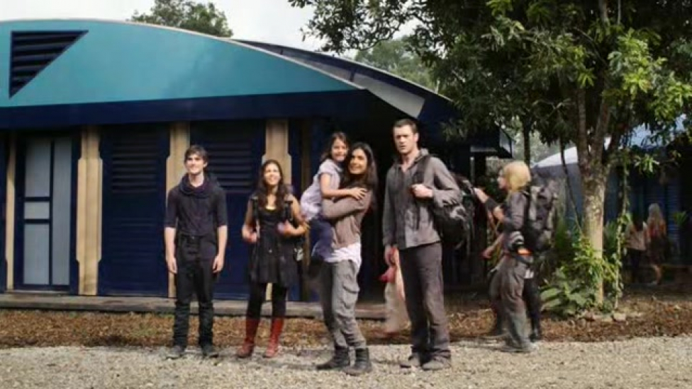 TERRA NOVA 1-2 rész - indavideo.hu